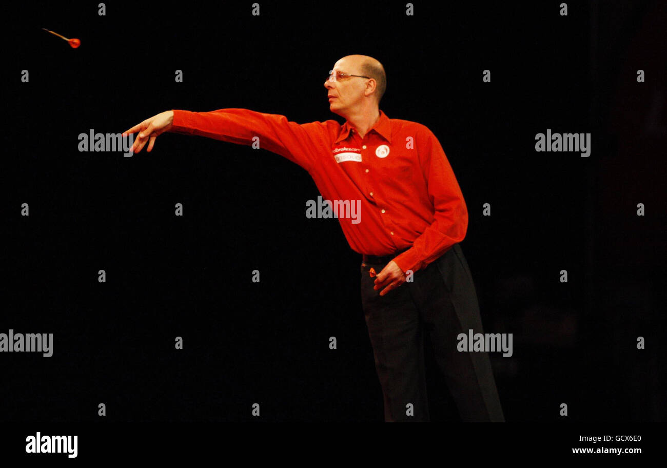 Darts - 2010 Ladbrokes.com World Darts Championship - Day Two ...