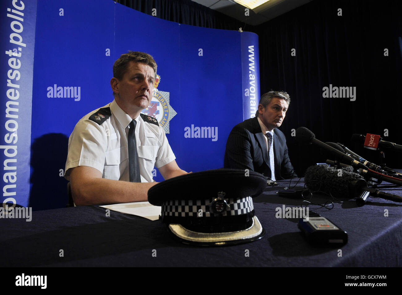 Senior investigating officer detective hi-res stock photography and ...
