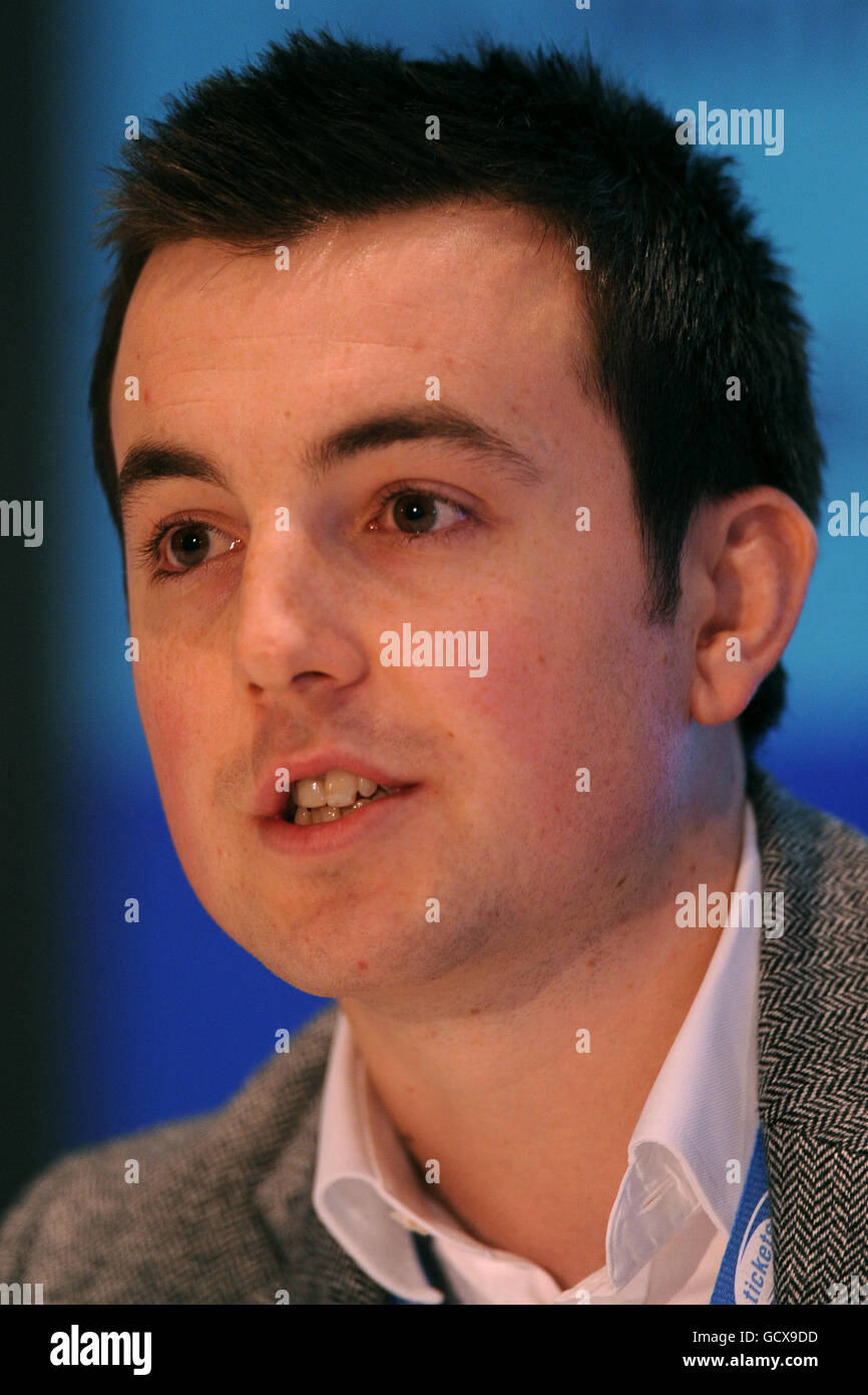 Mark fletcher hi-res stock photography and images - Alamy