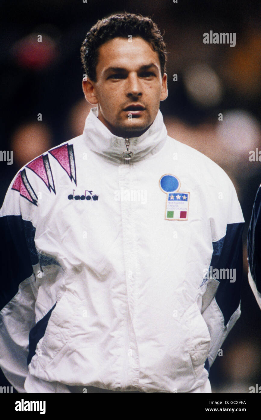 Roberto baggio world cup hi-res stock photography and images - Alamy