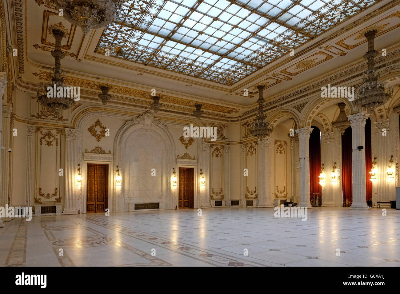 View of the luxurious Unirii Hall inside the Palace of the Parliament ...