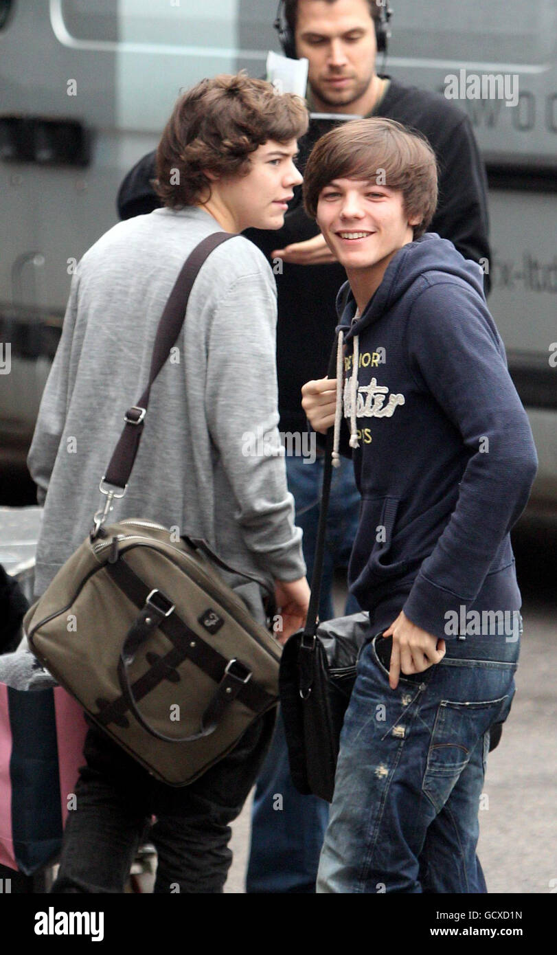 Harry styles x factor 2010 hi-res stock photography and images - Alamy