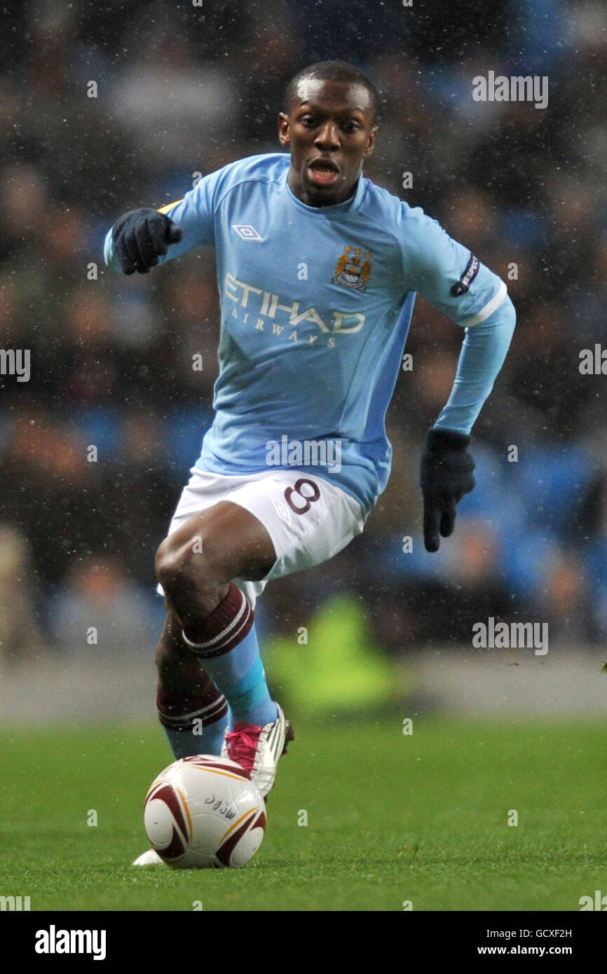 Manchester city v red bull salzburg hi-res stock photography and images ...