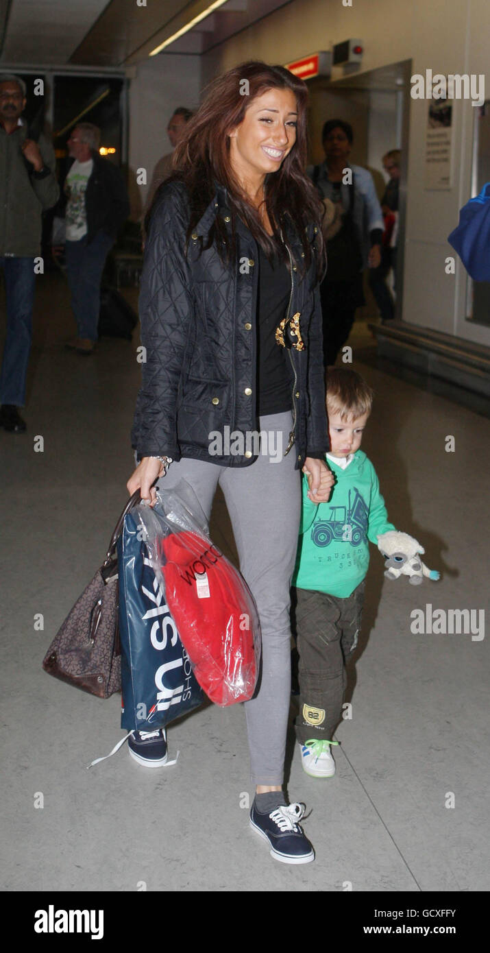 Stacey solomon and zachary solomon hi-res stock photography and images ...