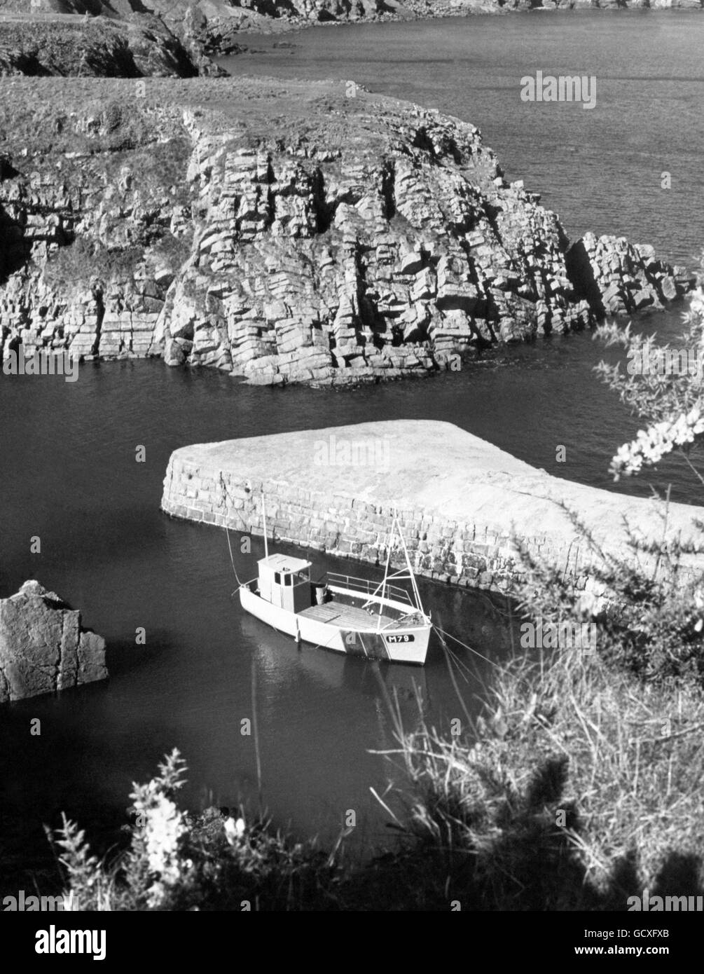 Quay wales Black and White Stock Photos & Images - Alamy