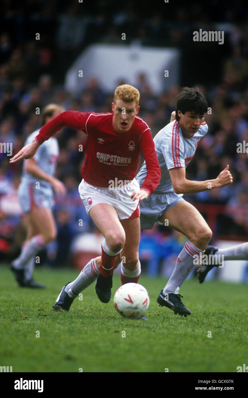 Brian rice nottingham forest hi-res stock photography and images - Alamy