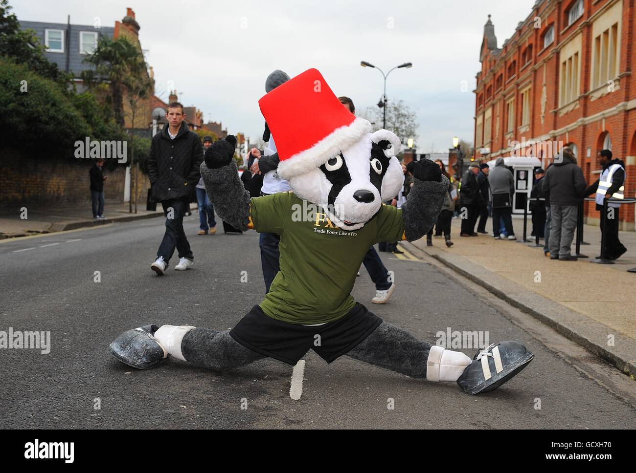 Fulham mascot Billy The Badger gets into the spirit of Christmas ...
