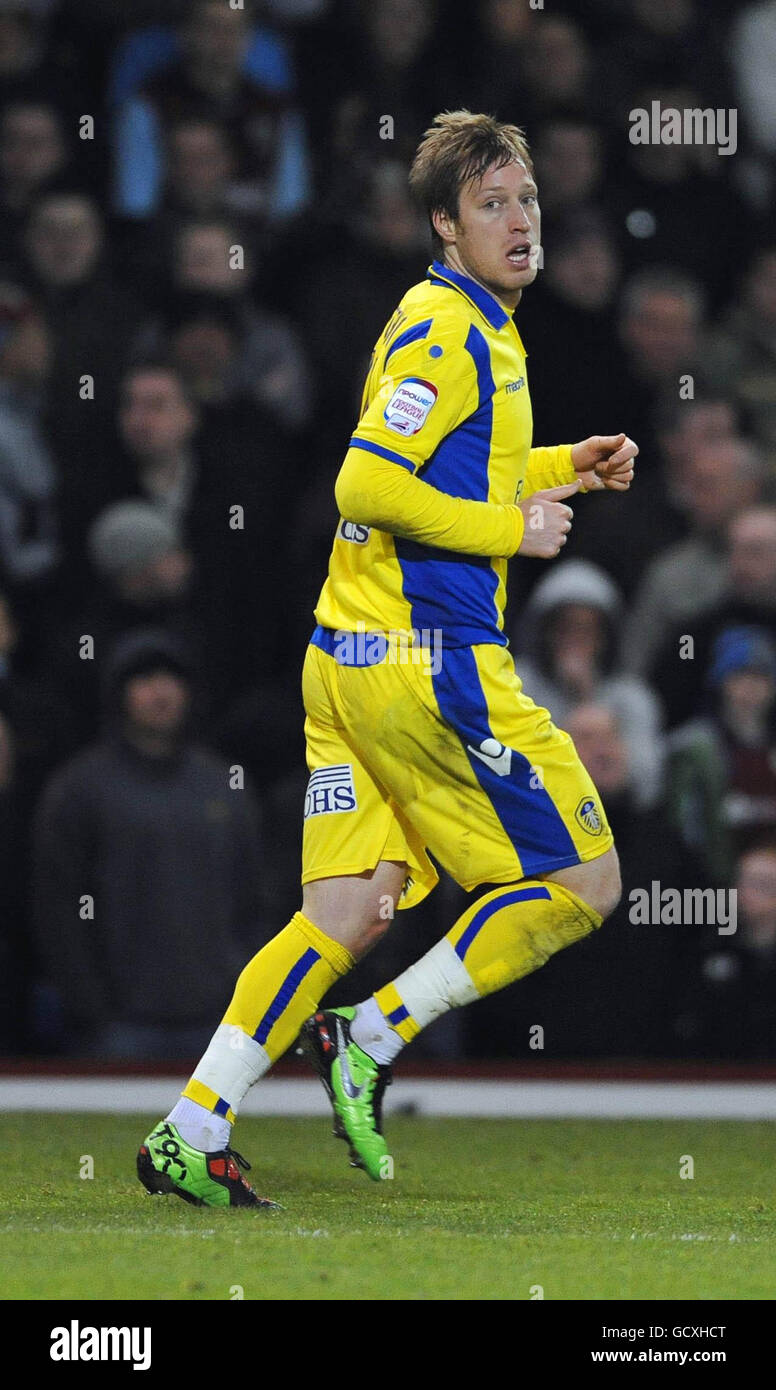 Leeds's Luciano Becchio celebrates after scoring his sides second goal ...