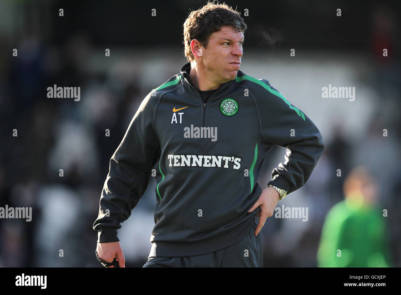 Alan thompson celtic premier league hi-res stock photography and images ...
