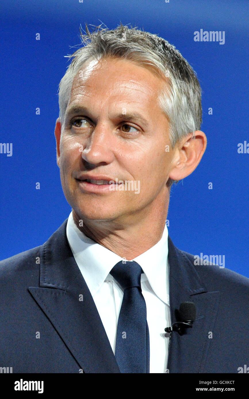 Football headshot head shot portrait competition draw selection mic ...