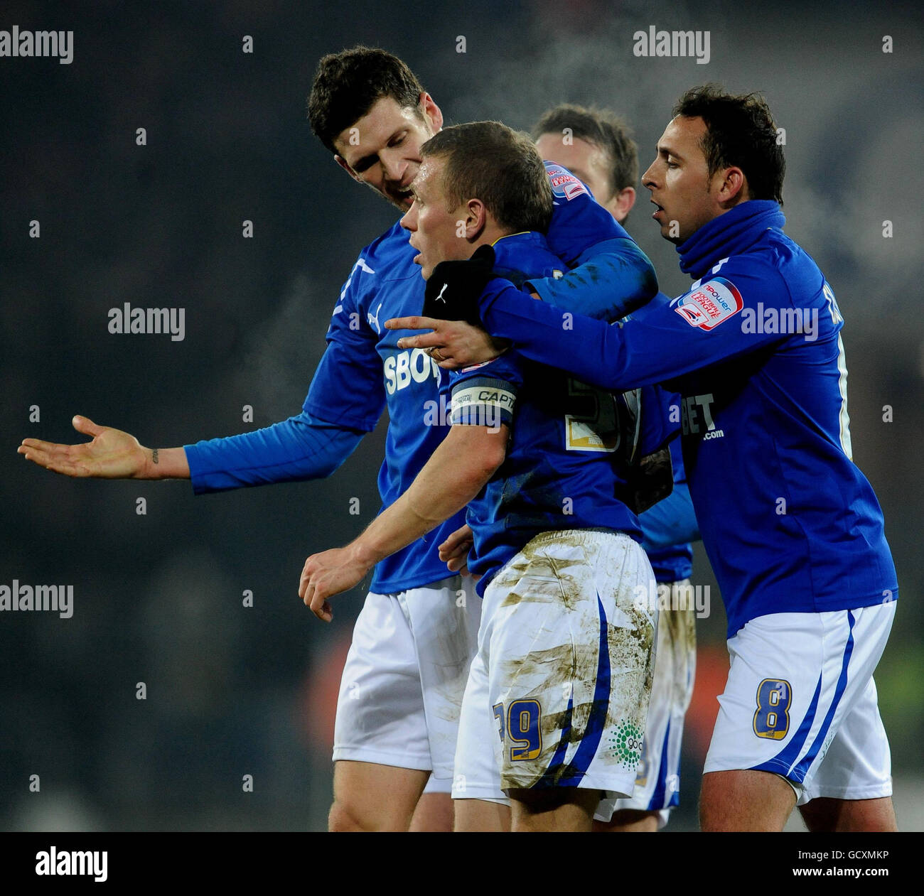 Cardiff citys craig bellamy celebrates his goal hi-res stock ...