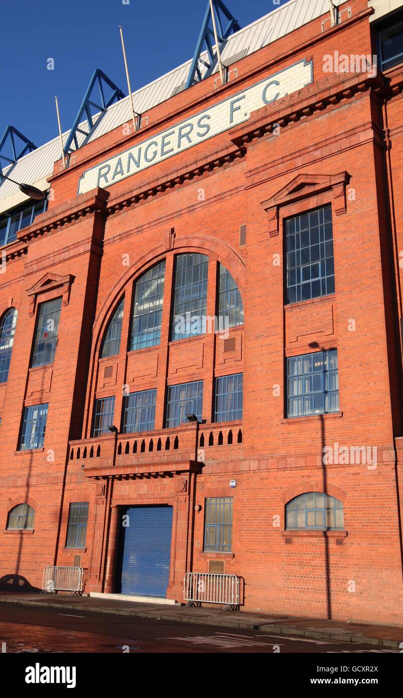 Soccer ibrox stadium views hi-res stock photography and images - Alamy