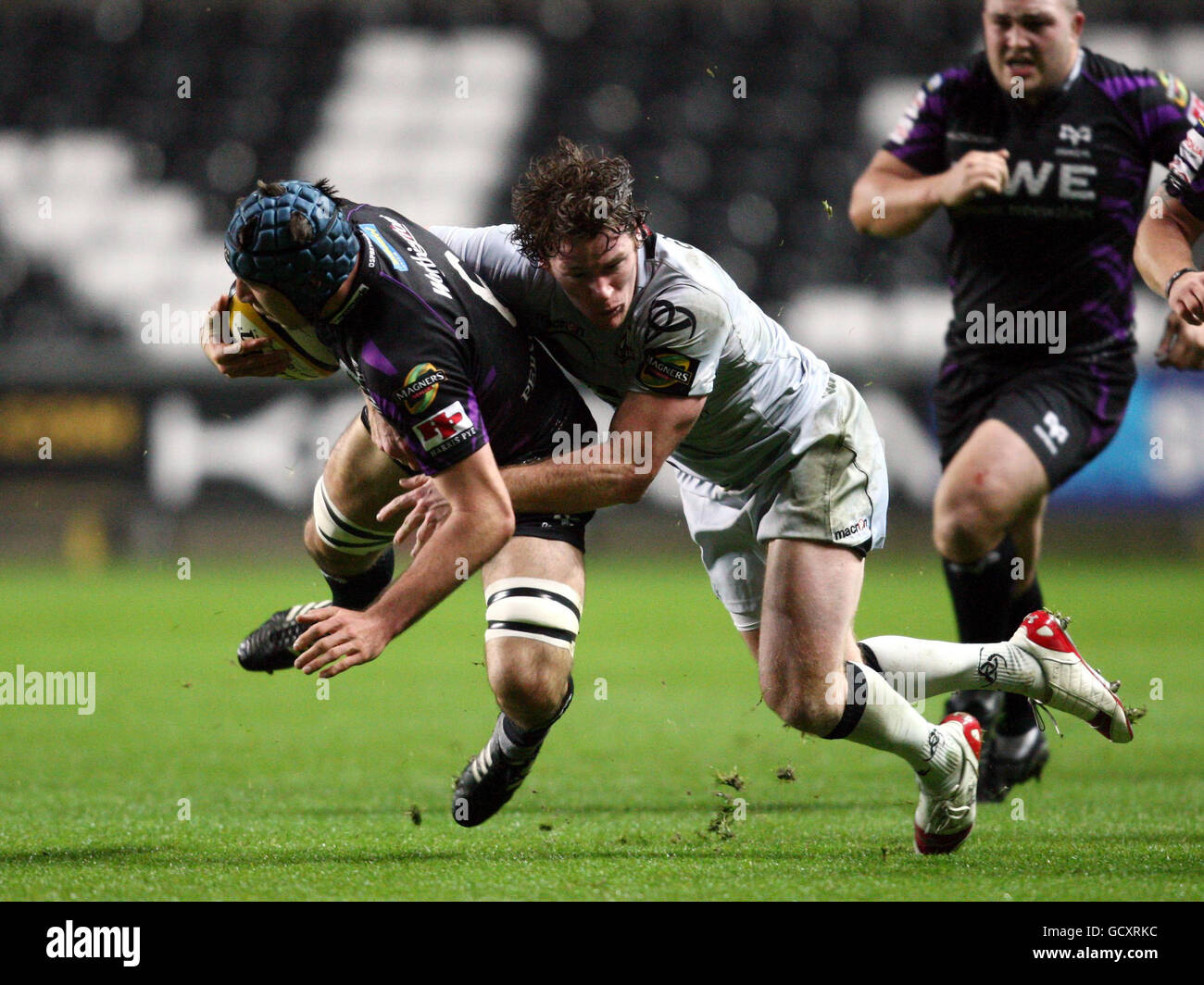 Restrasmitted hi-res stock photography and images - Alamy