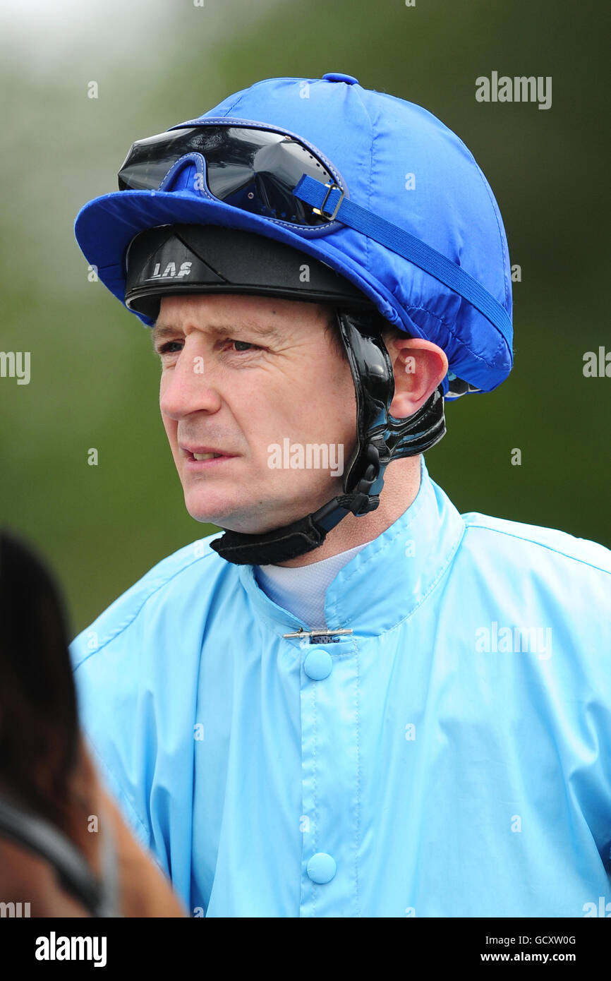 Horse Racing - Lingfield Park Racecourse. Steve Drowne, jockey Stock ...