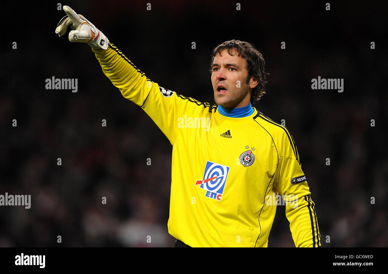 Vladimir stojkovic goalkeeper partizan belgrade hi-res stock ...
