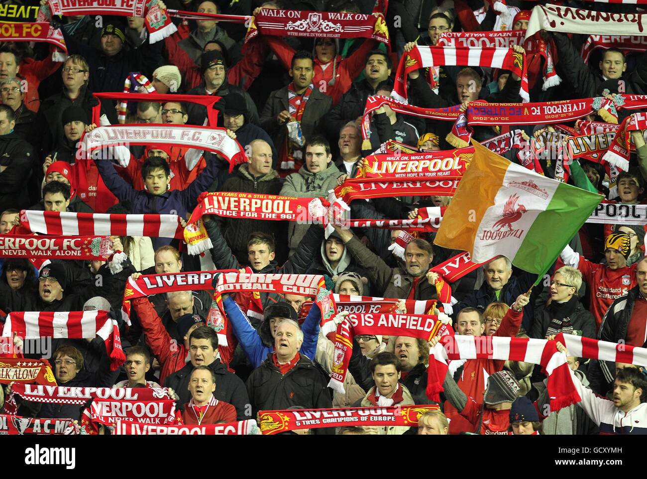 Anfield liverpool fans in the stands hi-res stock photography and ...