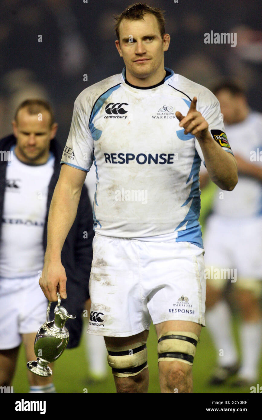 Glasgow's Alastair Kellock celebrates with the cup following the 1872 ...
