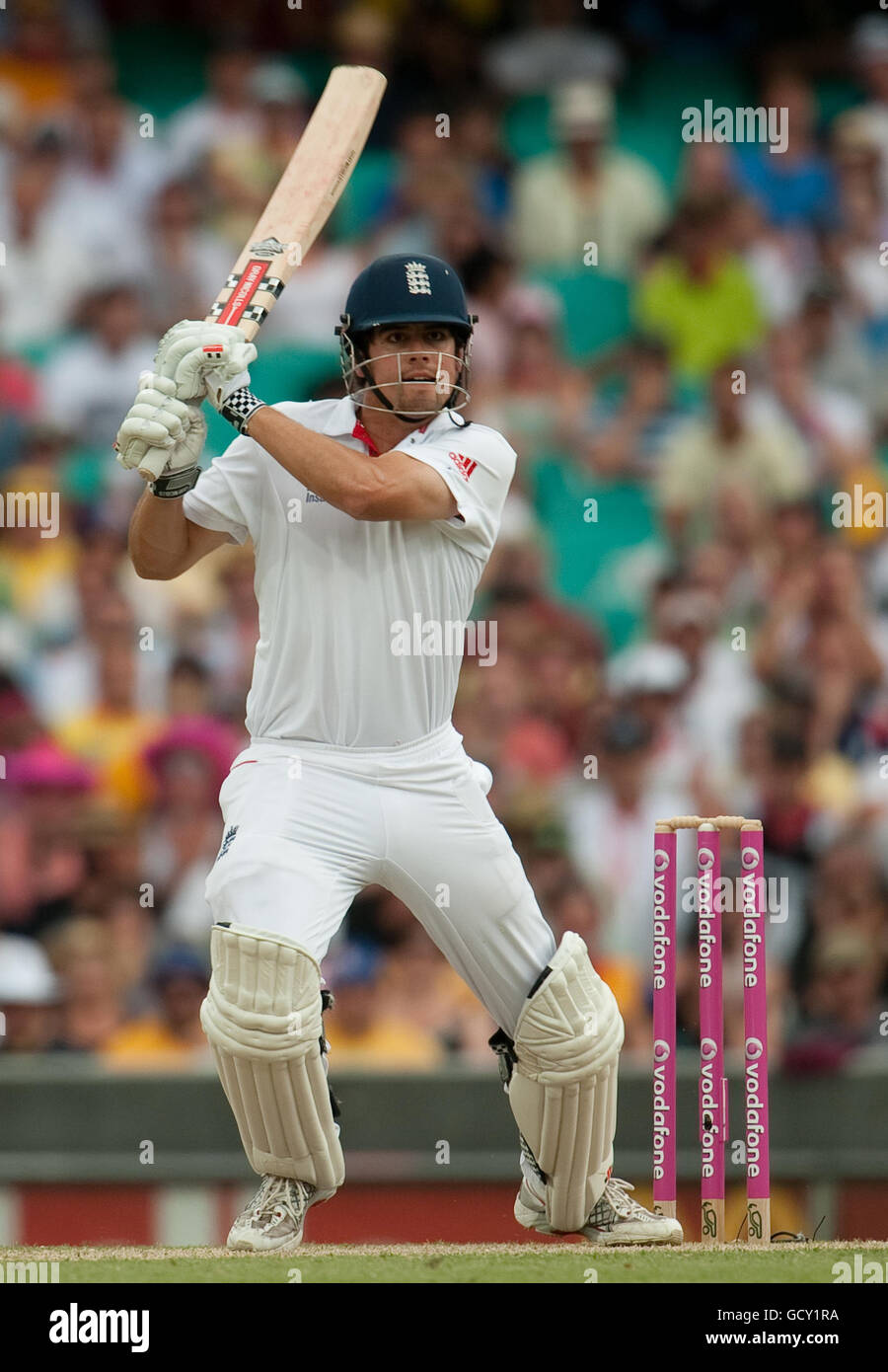 England's Alastair Cook bats during the fifth Ashes Test at the Sydney ...