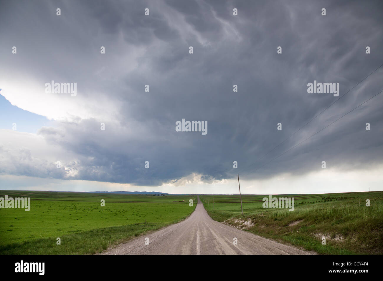 Over field road hi-res stock photography and images - Alamy