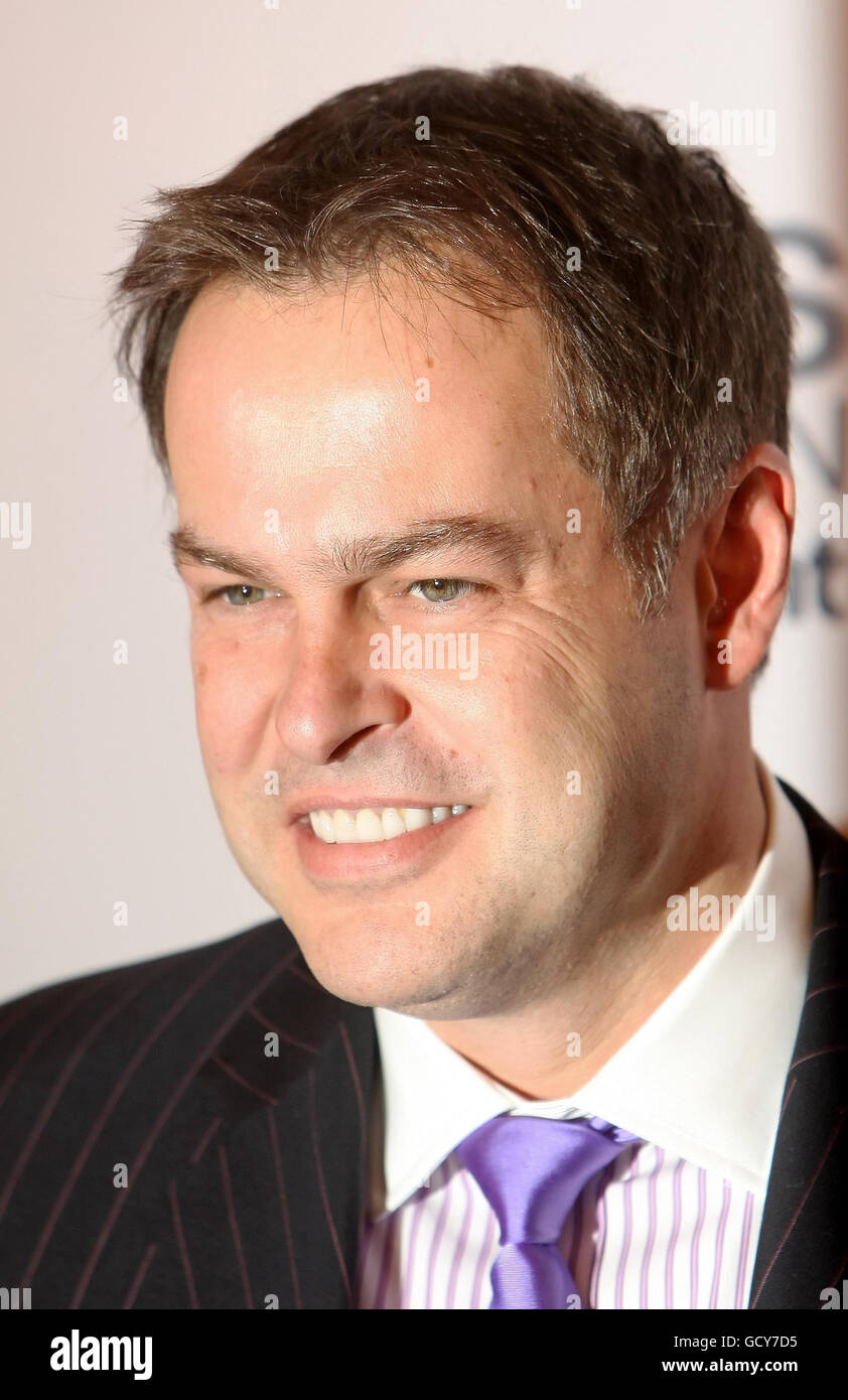 Showbiz morgan head shot headshot smiling mangsm hi-res stock ...