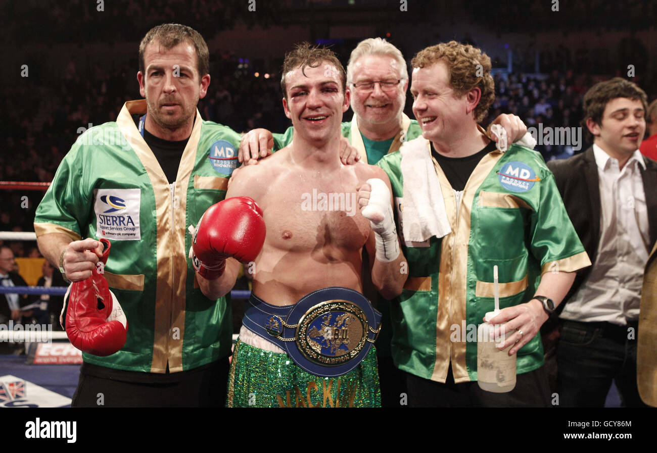 Matthew Macklin celebrates after winning his Middleweight Championship ...