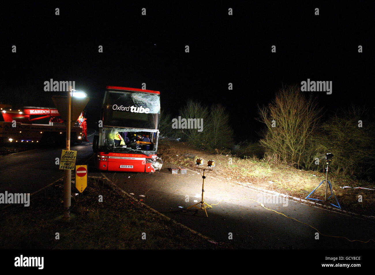 M40 bus crash hi-res stock photography and images - Alamy