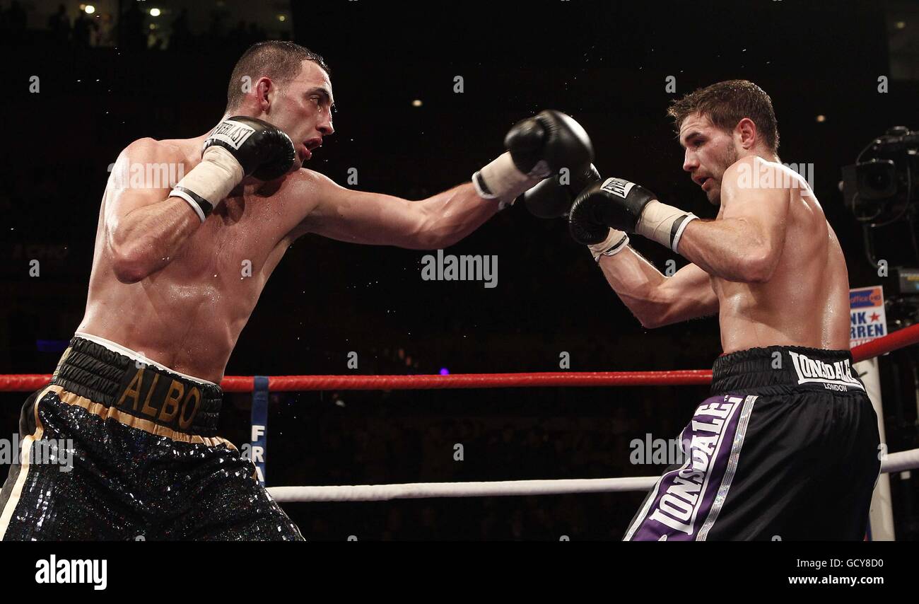Joe Selkirk in action against Steve O'Meara during the middleweight ...