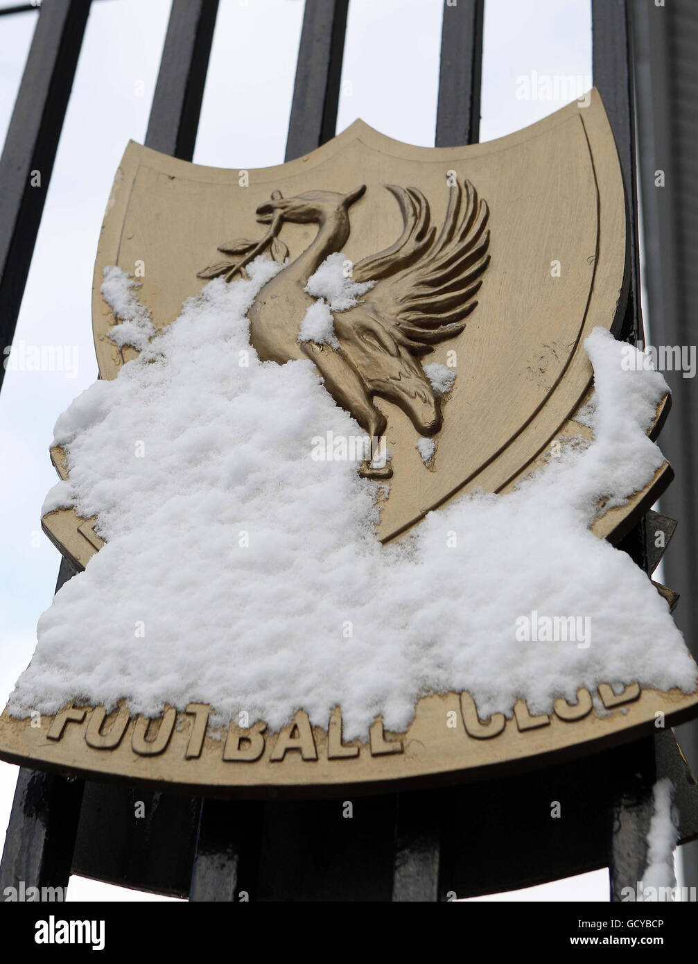 Snow on the gates of Anfield, home of Liverpool Football Club Stock ...