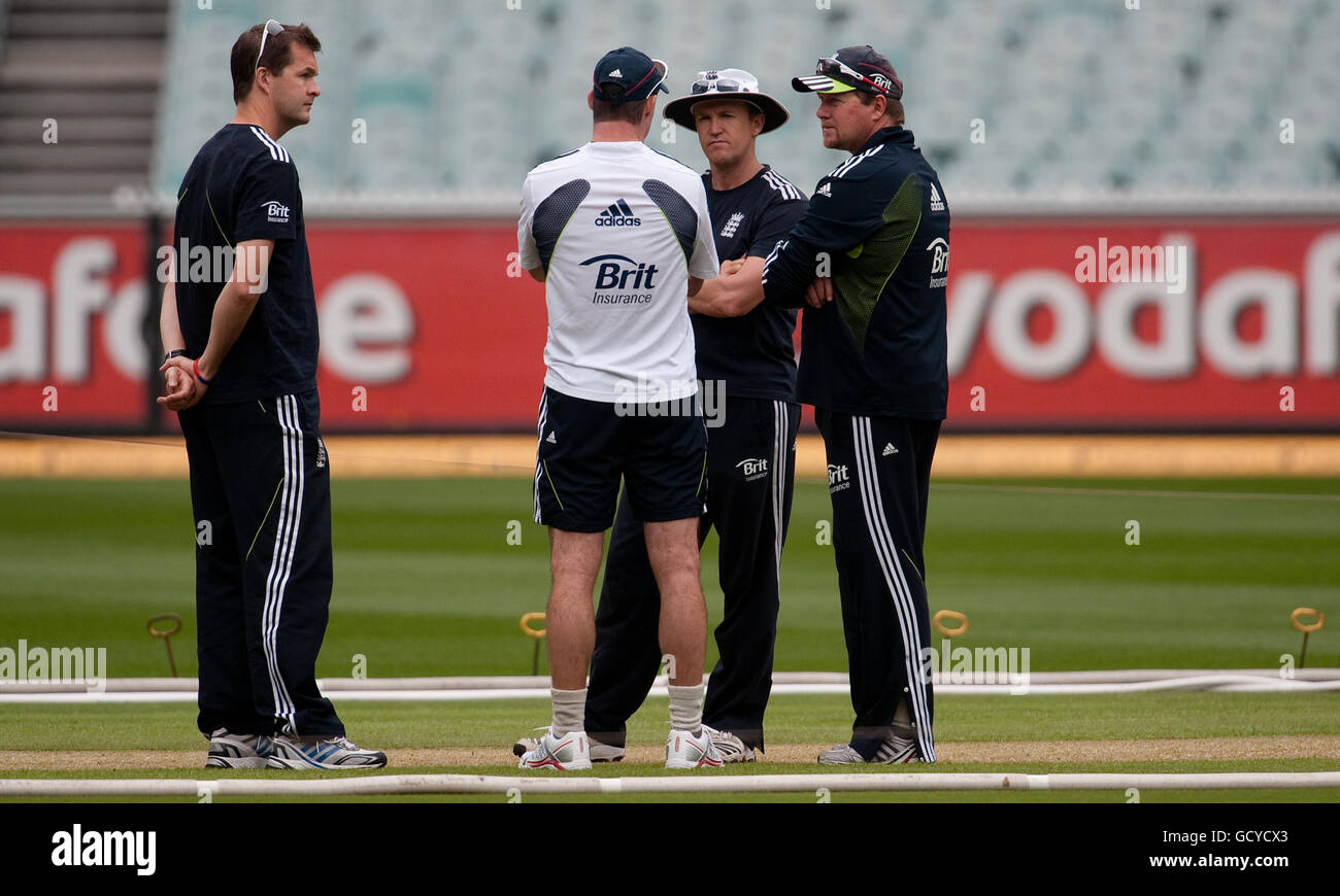England team analysis Nathan Leamon, captain Andrew Strauss, coach Andy ...