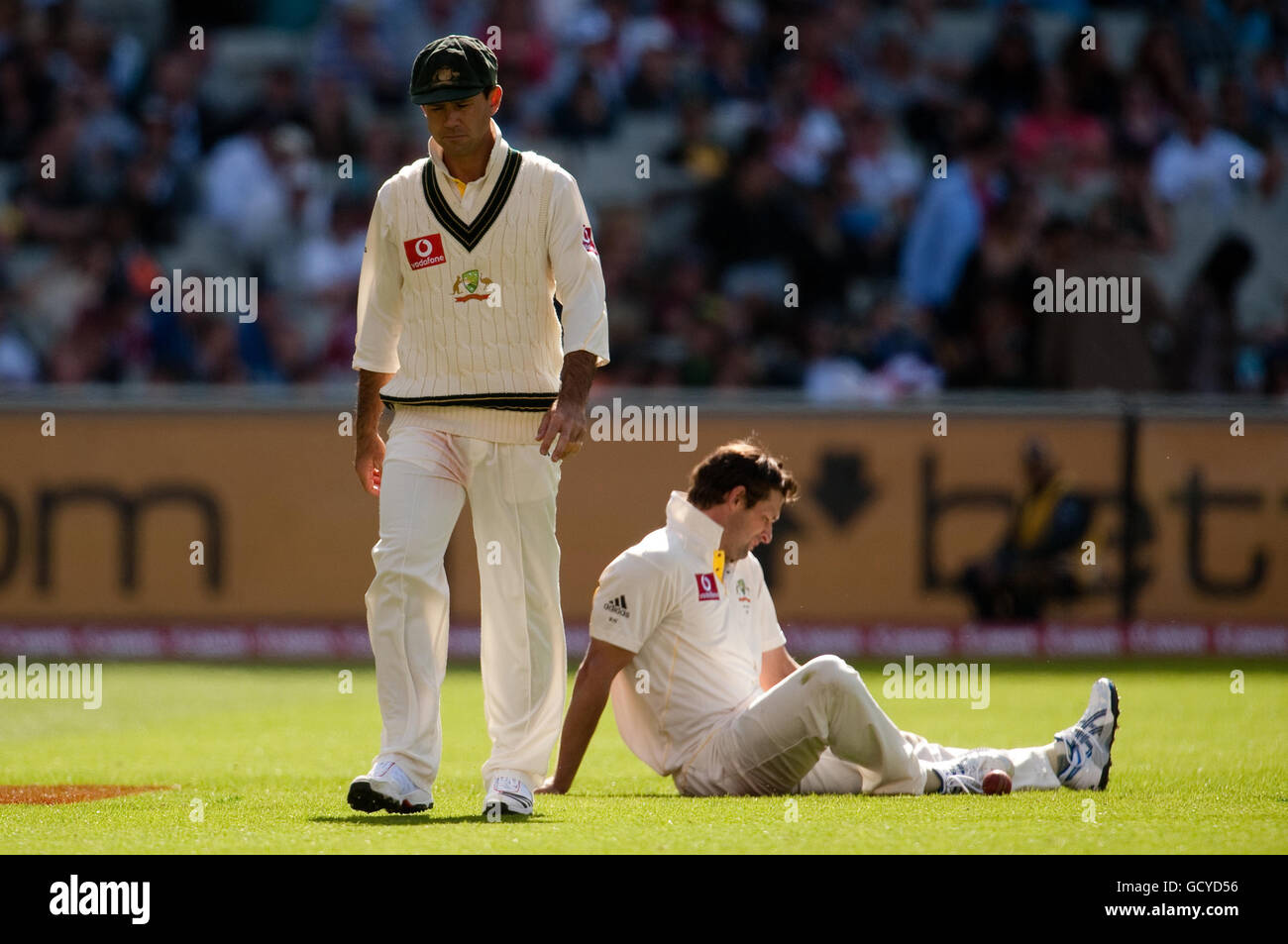 Cricket - 2010 Ashes Series - Fourth Test Match - Day One - Melbourne ...