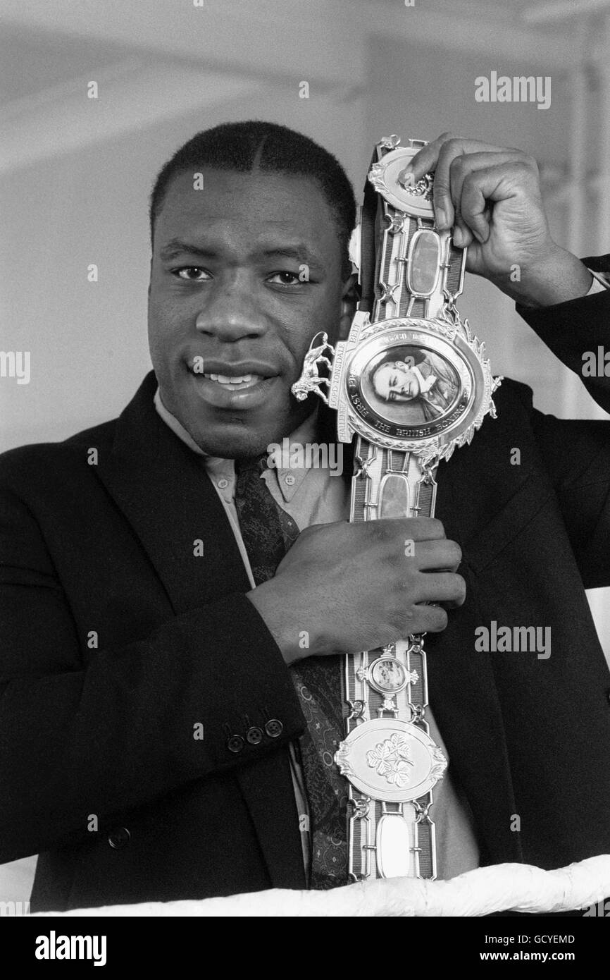 British heavyweight cahmpion hi-res stock photography and images - Alamy