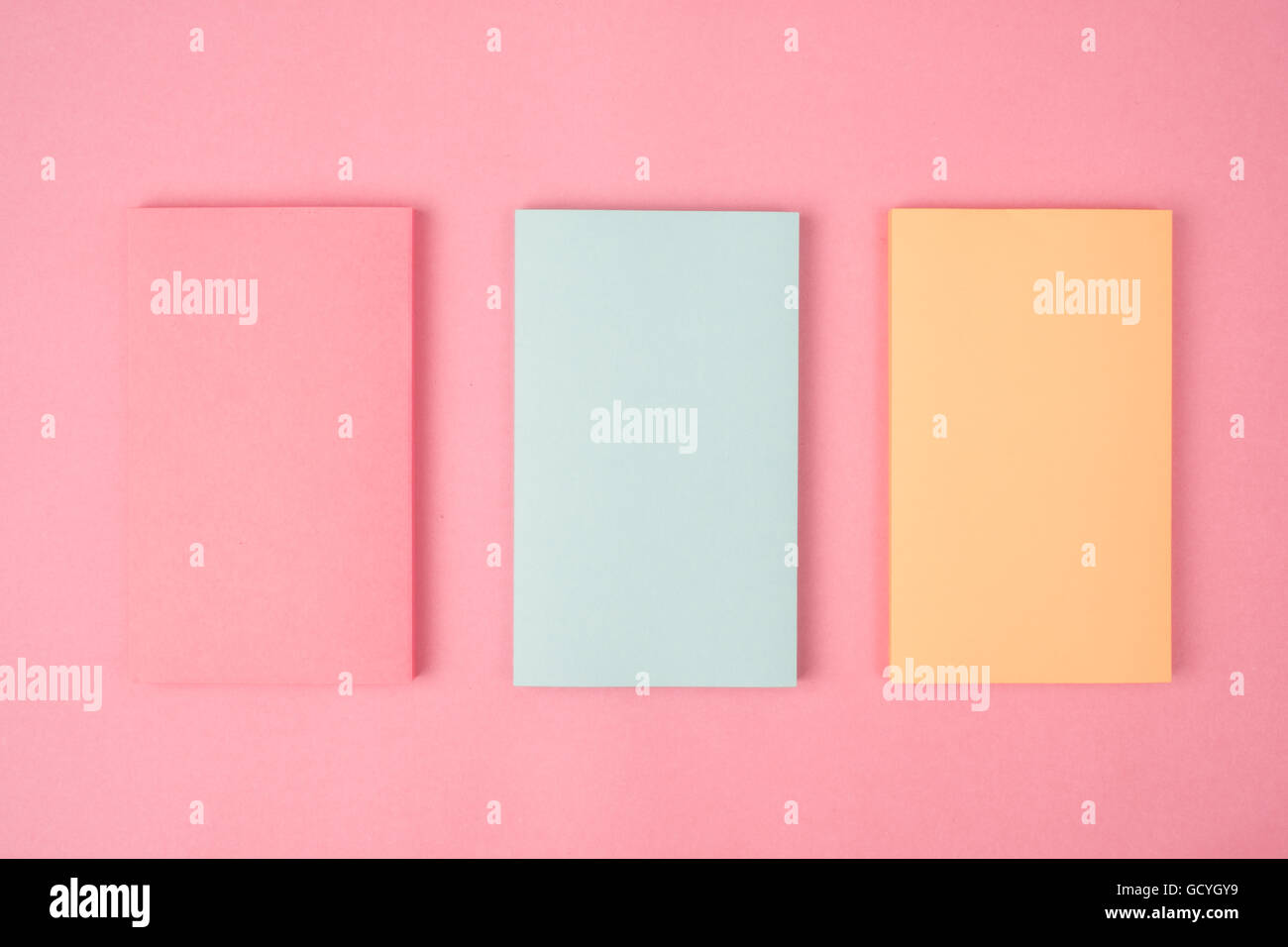 Memo notes hi-res stock photography and images - Alamy
