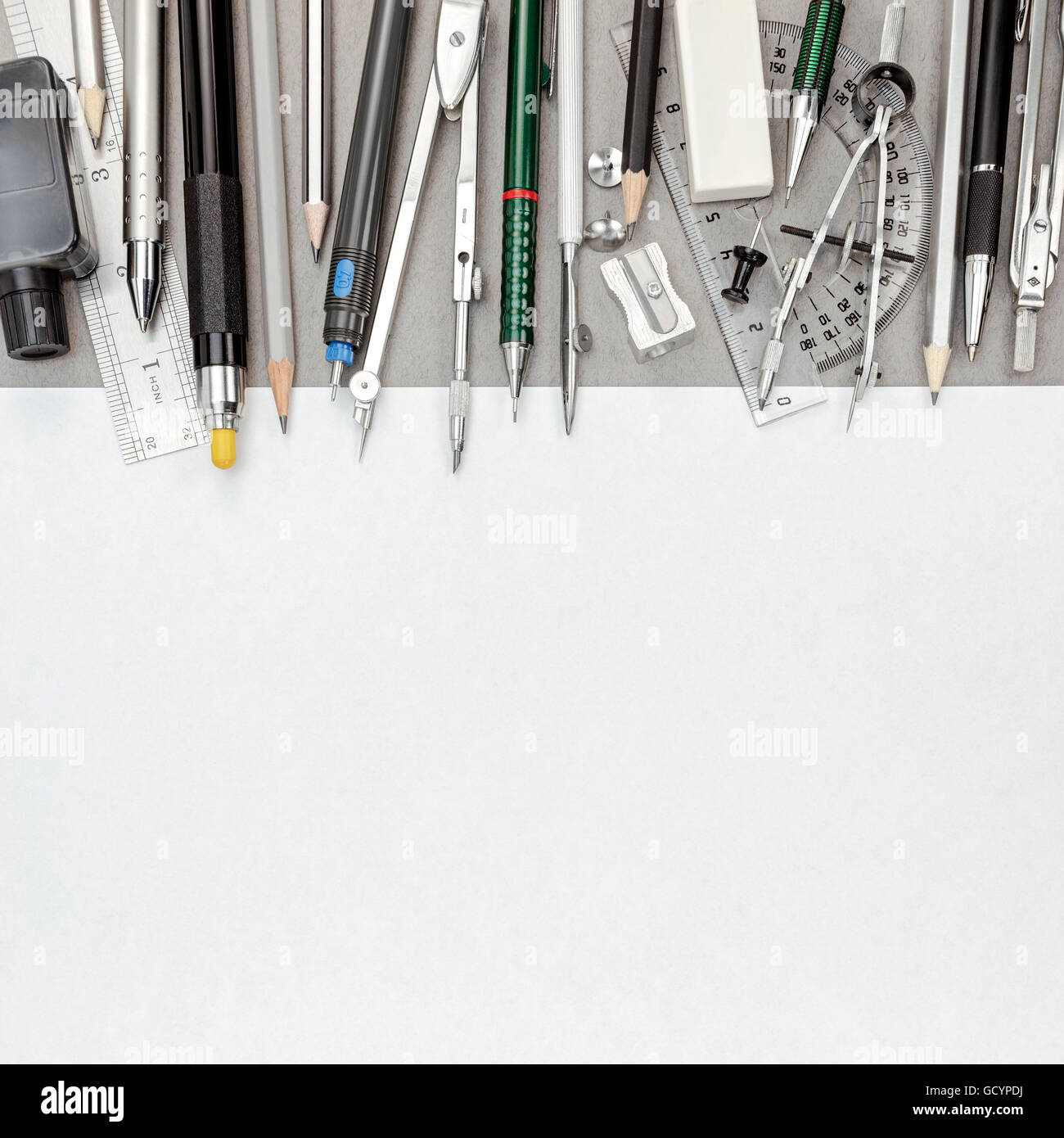 Blank drawing paper hi-res stock photography and images - Alamy