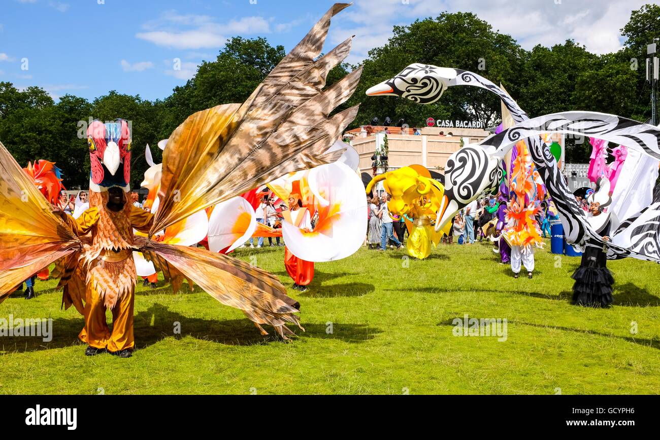 Carnivals uk hi-res stock photography and images - Alamy
