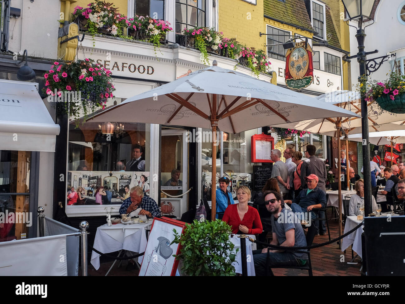 Englishs restaurant and oyster bar hi-res stock photography and images ...
