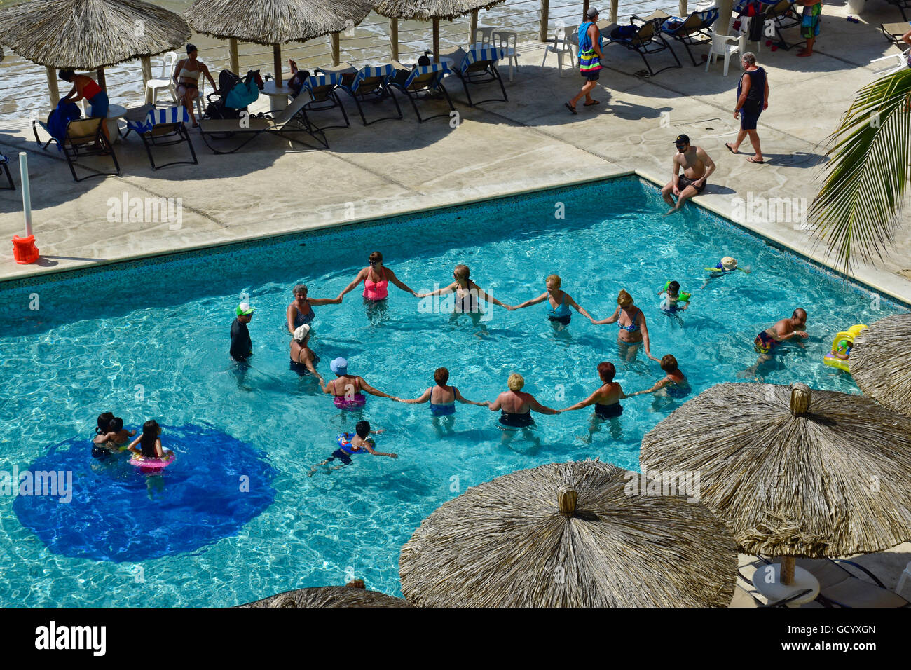 Elderly pool exercise hi-res stock photography and images - Alamy