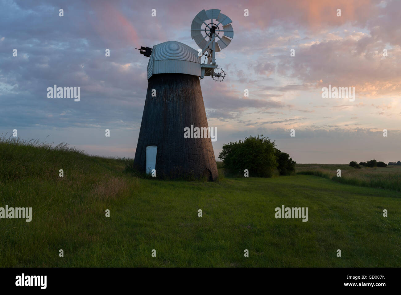 Broadland norfolk windmill hi-res stock photography and images - Alamy