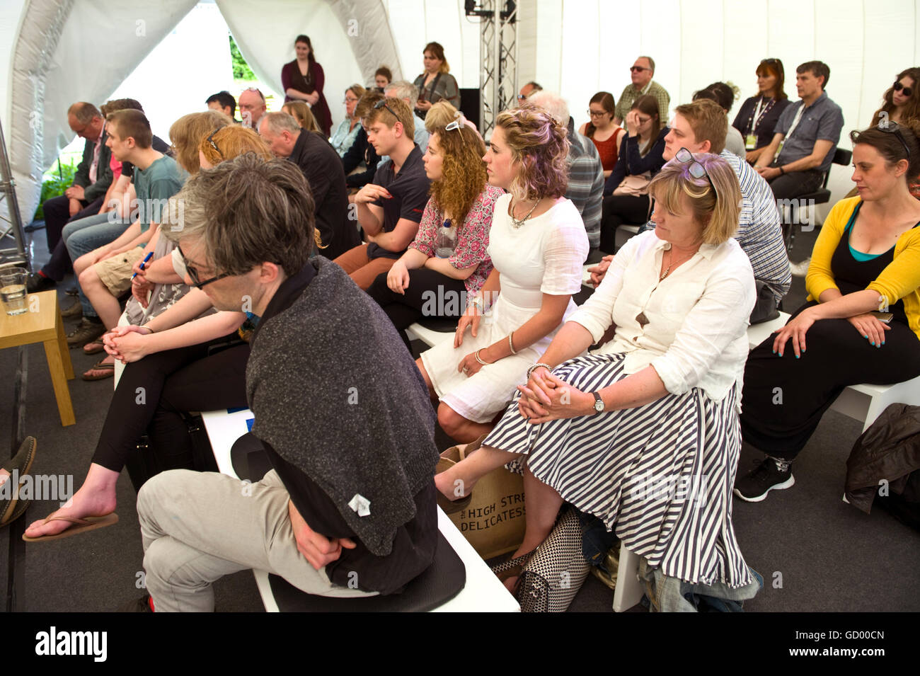 Panel and audience hi-res stock photography and images - Alamy