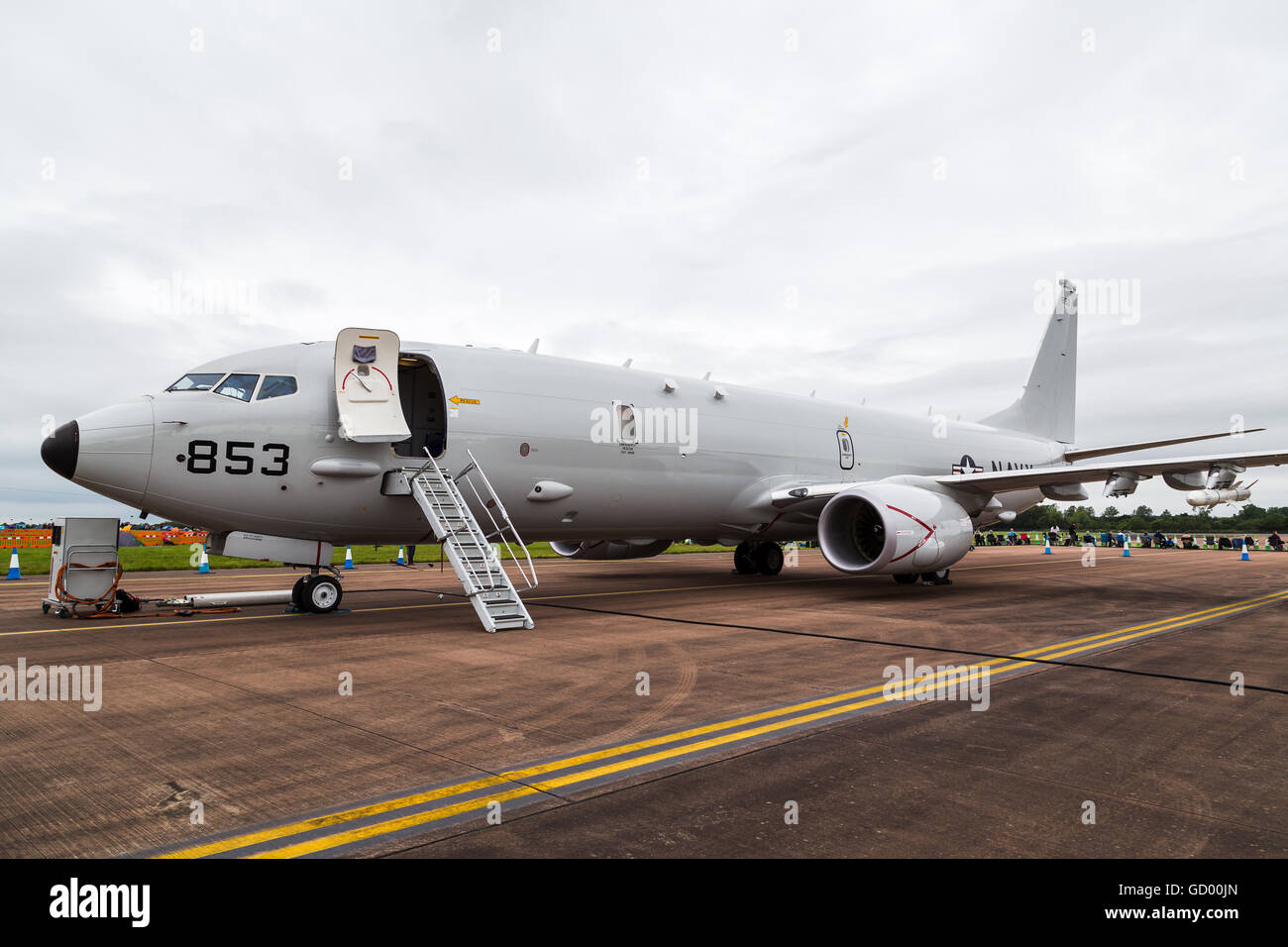 Raf poseidon aircraft hi-res stock photography and images - Alamy