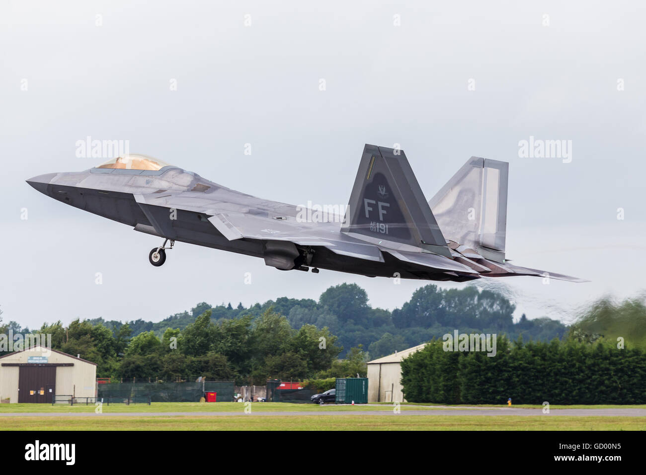 F22 Vertical Take Off