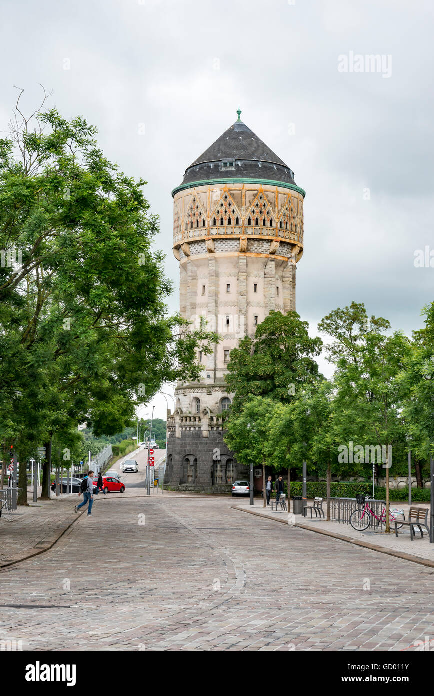Train station water tower hi-res stock photography and images - Alamy