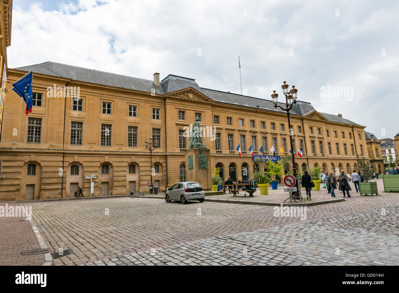 Place de metz hi-res stock photography and images - Alamy