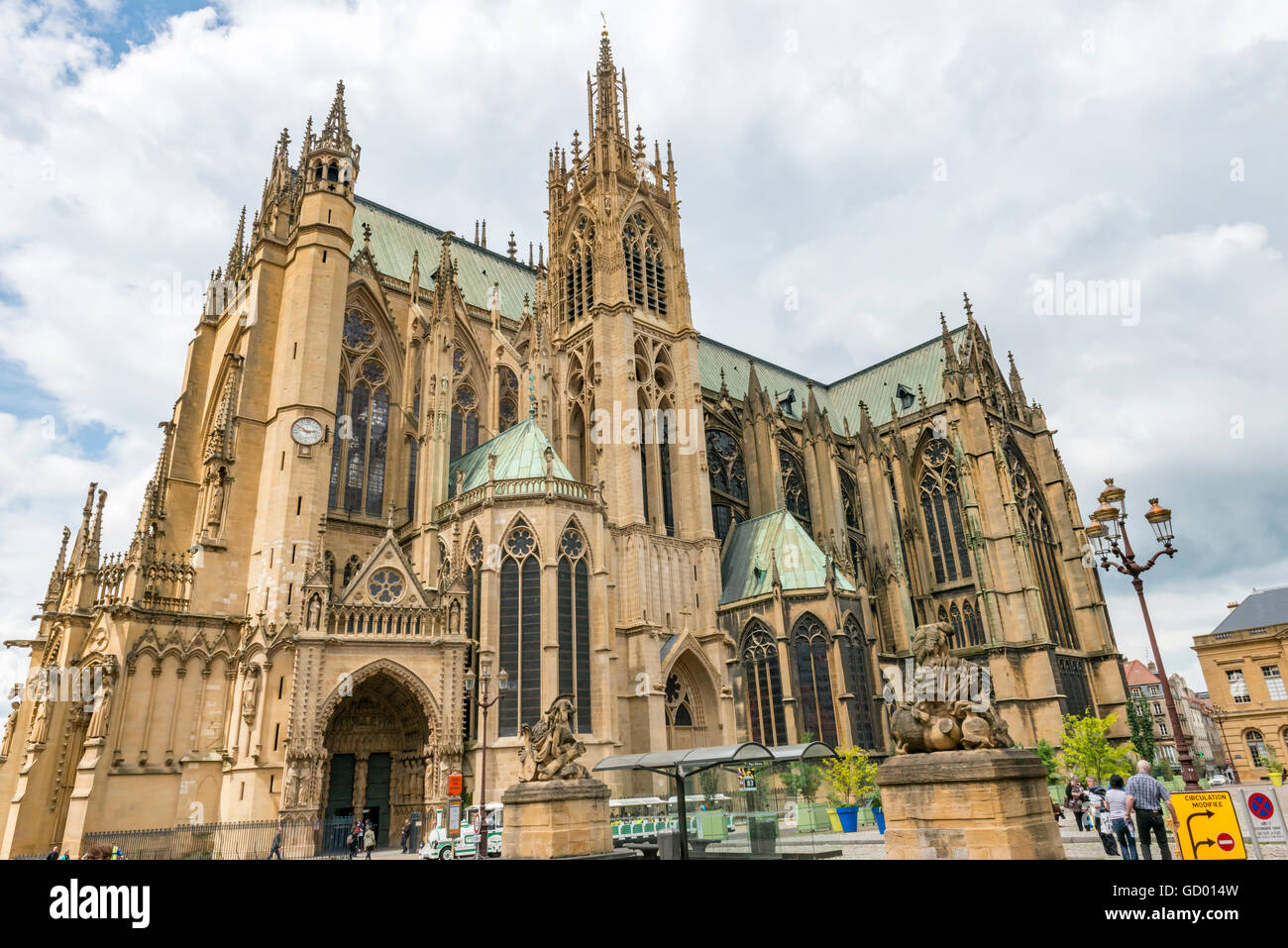 Saint etienne cathedral in met hi-res stock photography and images - Alamy