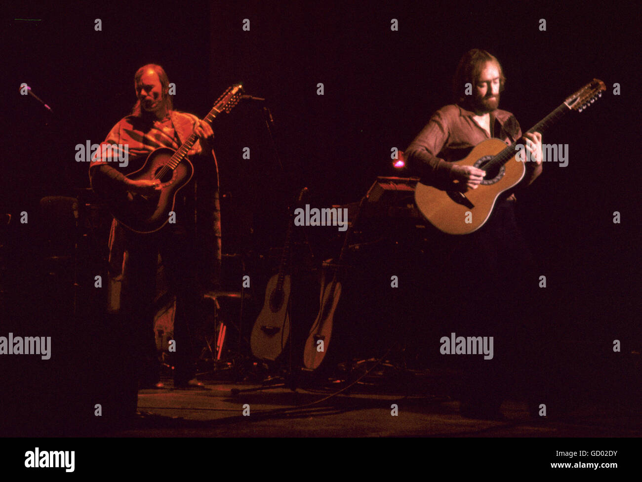 Dave Mason in concert in Charleston, South Carolina, in 1975 Stock ...
