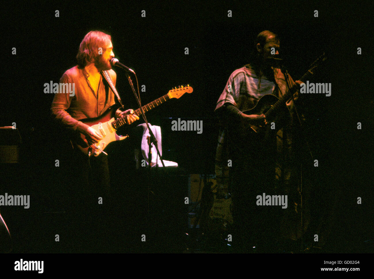 Dave mason concert stage lighting hi-res stock photography and images ...