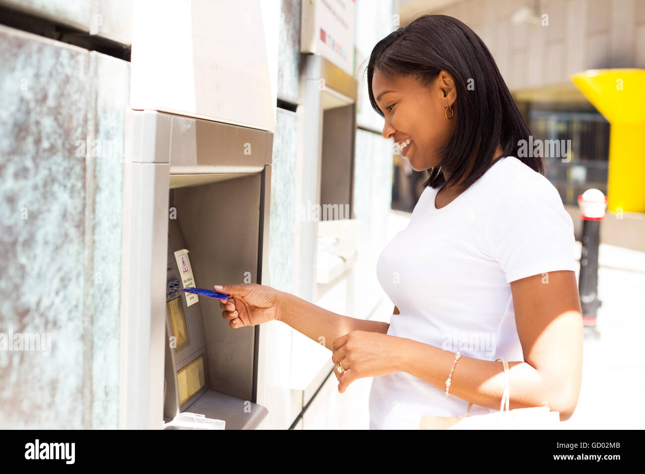 Card cash machine hi-res stock photography and images - Alamy
