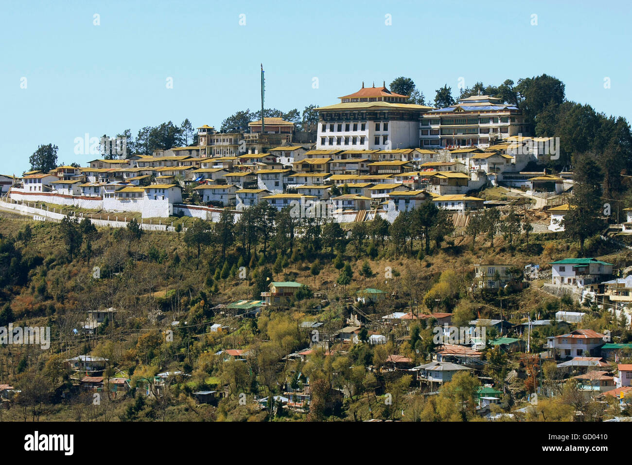 India arunachal pradesh dirang buddhist hi-res stock photography and ...