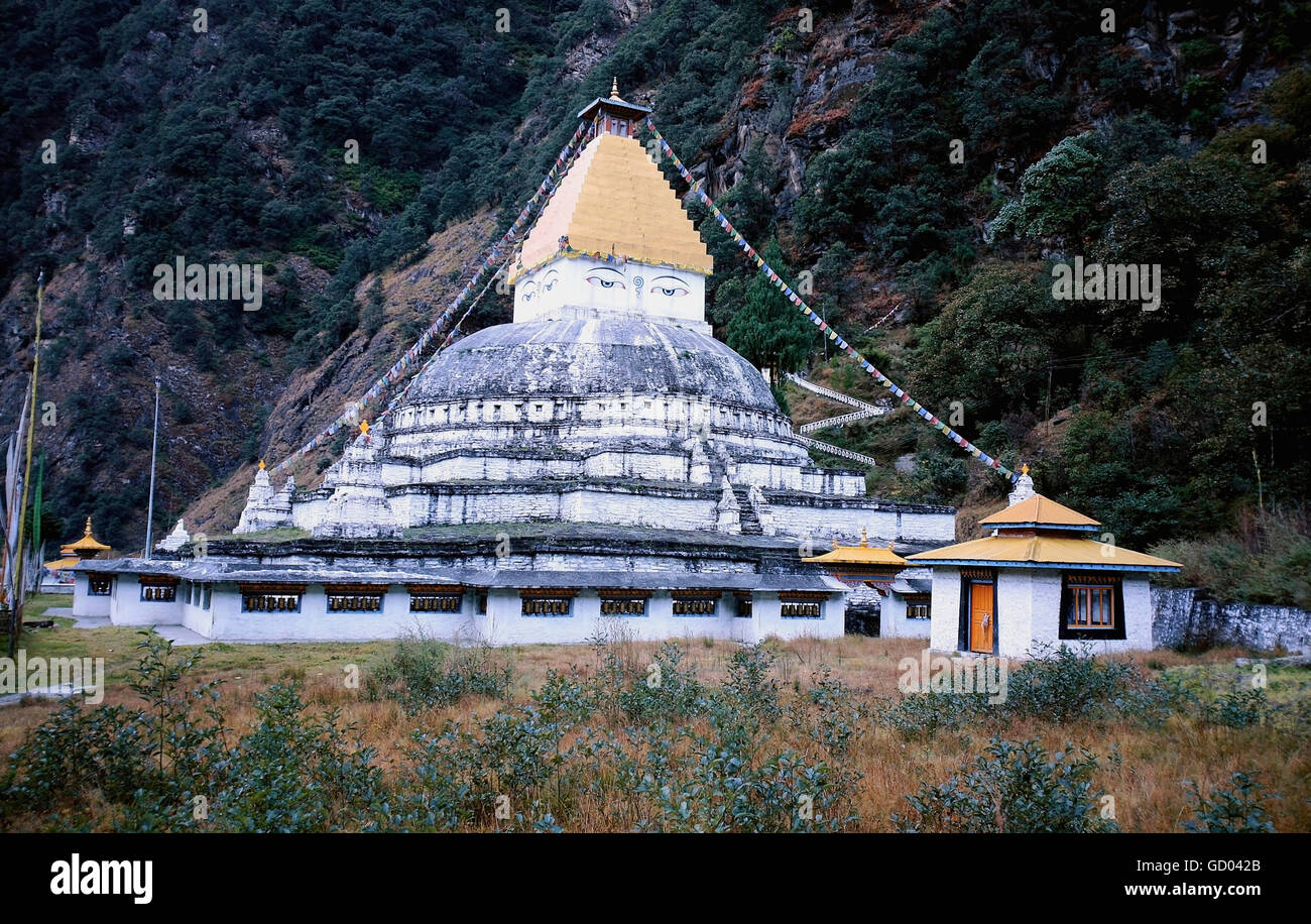 Gorsam chorten india hi-res stock photography and images - Alamy
