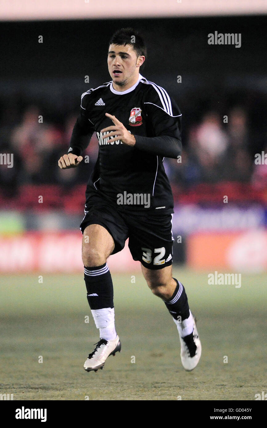 Football full length fooballer footballers player players datacoapplies ...