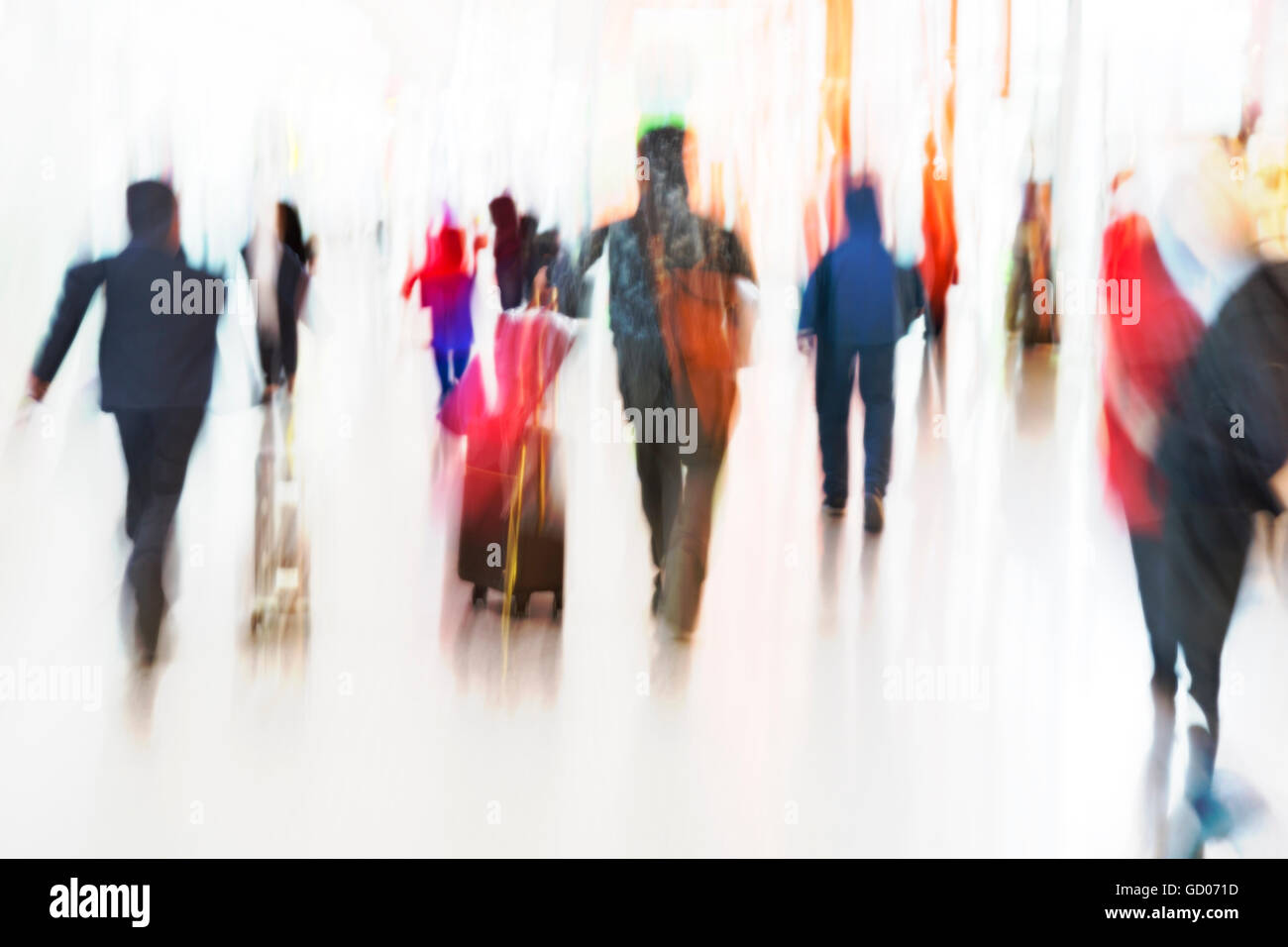 Rushing airport hi-res stock photography and images - Alamy